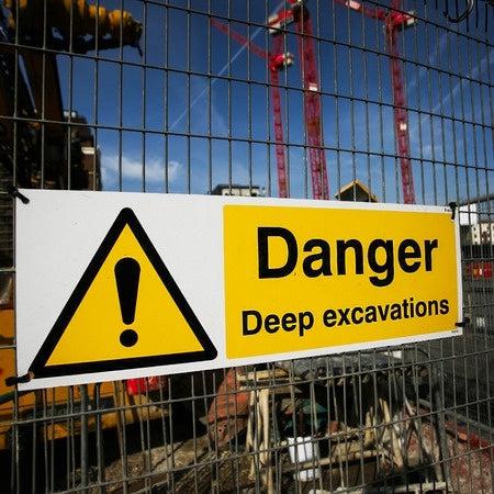 Are Your Health and Safety Signs Big Enough ? – The Sign Shed