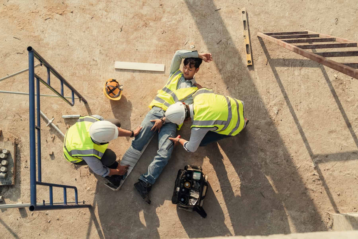 What are first aider signs? – The Sign Shed