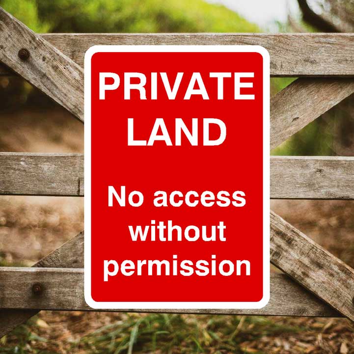 Private Land Access Sign – UK Safety